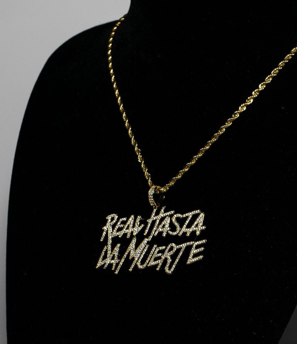 Colgante Real Hasta la Muerte Gold – Joyeria
